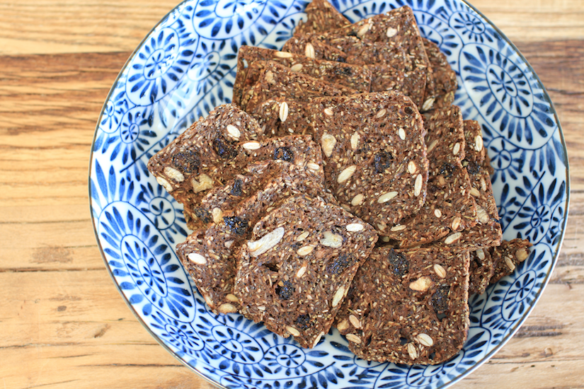 9 of the Best Flax Cracker Recipes | FOOD MATTERS®