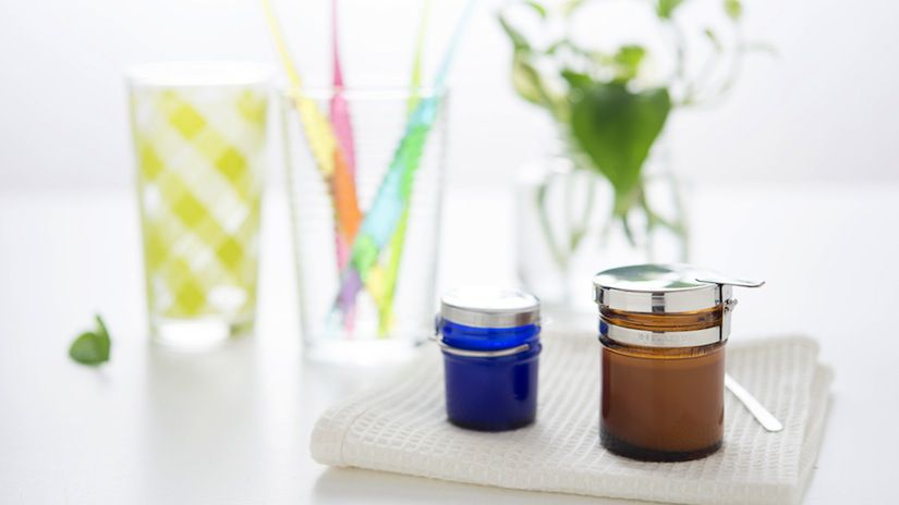Make Your Own Natural Toothpaste | FOOD MATTERS®