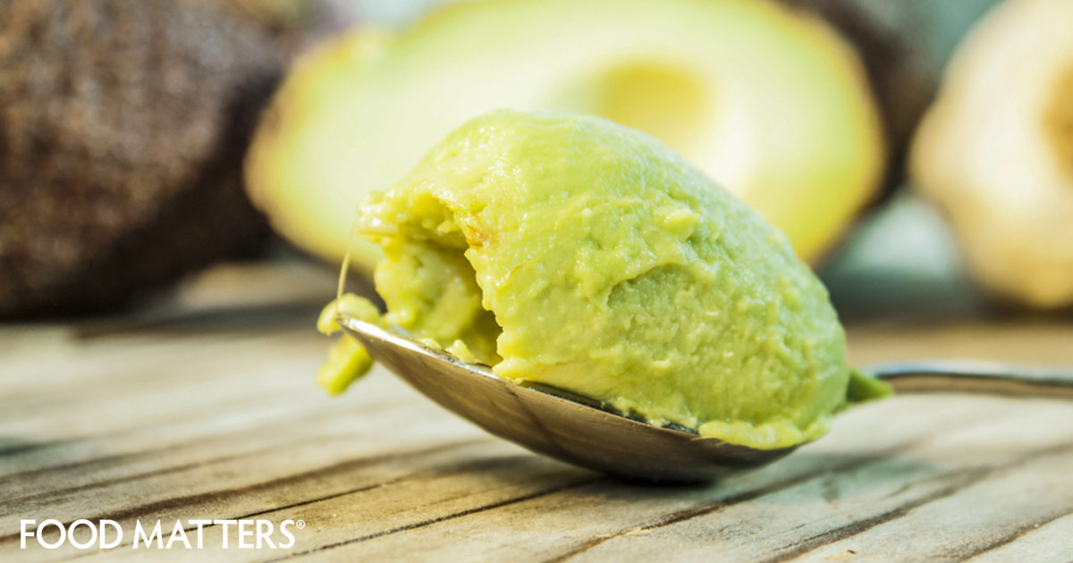10 Powerful Health Benefits Of Eating Avocado | FOOD MATTERS®