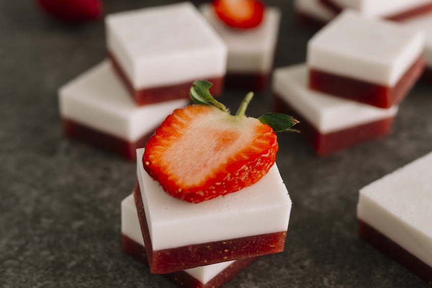 Strawberry & Coconut Layered Gummies | FOOD MATTERS®